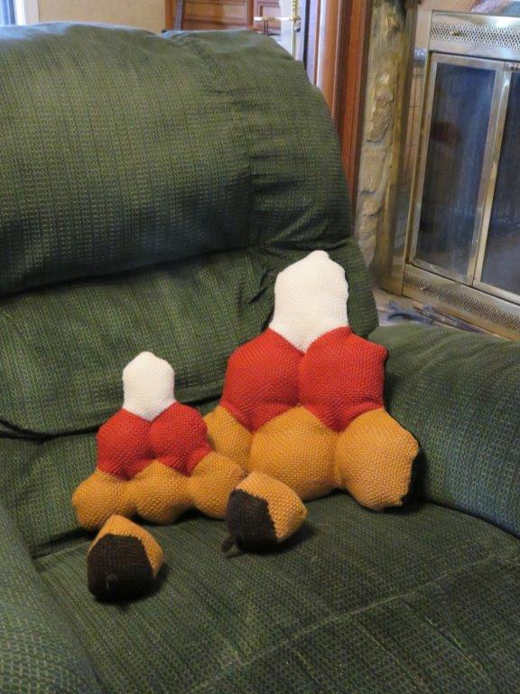 Nuts and Candy Corn … – TURTLE Looms – Hexagon Pin Loom Weaving